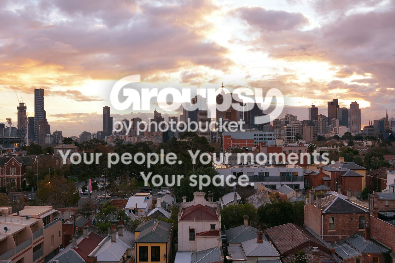 CBD - East > Abode 318 - 318 Russell St > 188m / 57L / residential ...