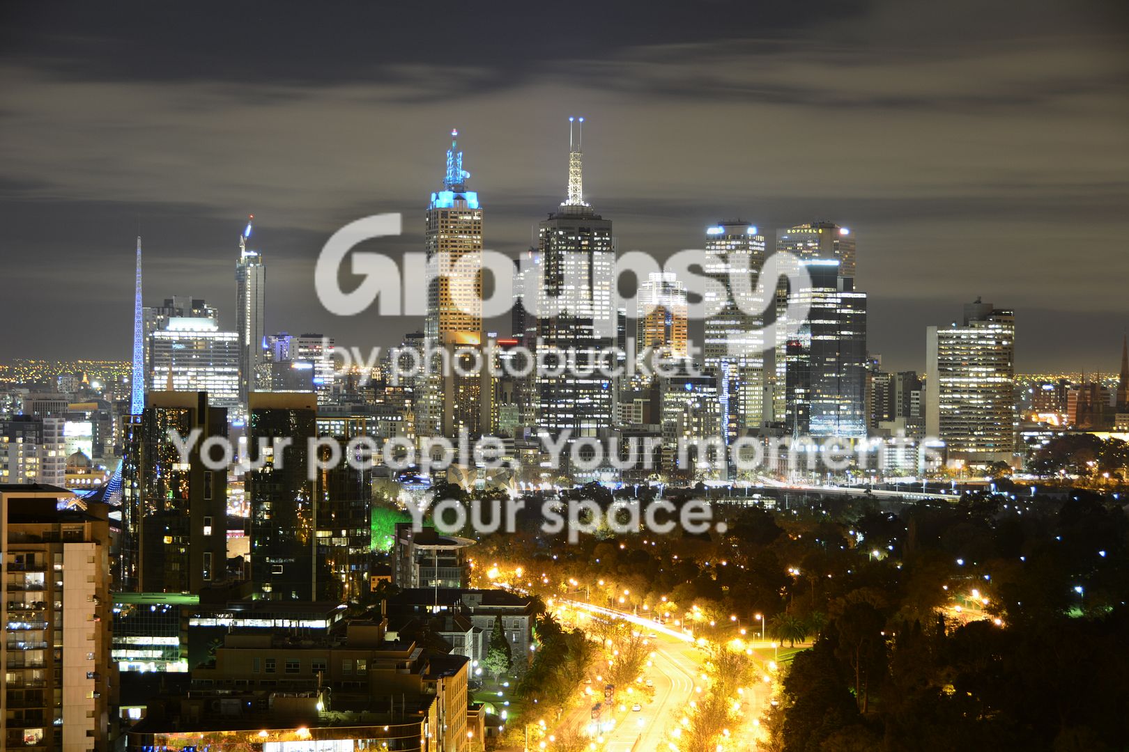 CBD - East > Abode 318 - 318 Russell St > 188m / 57L / residential ...